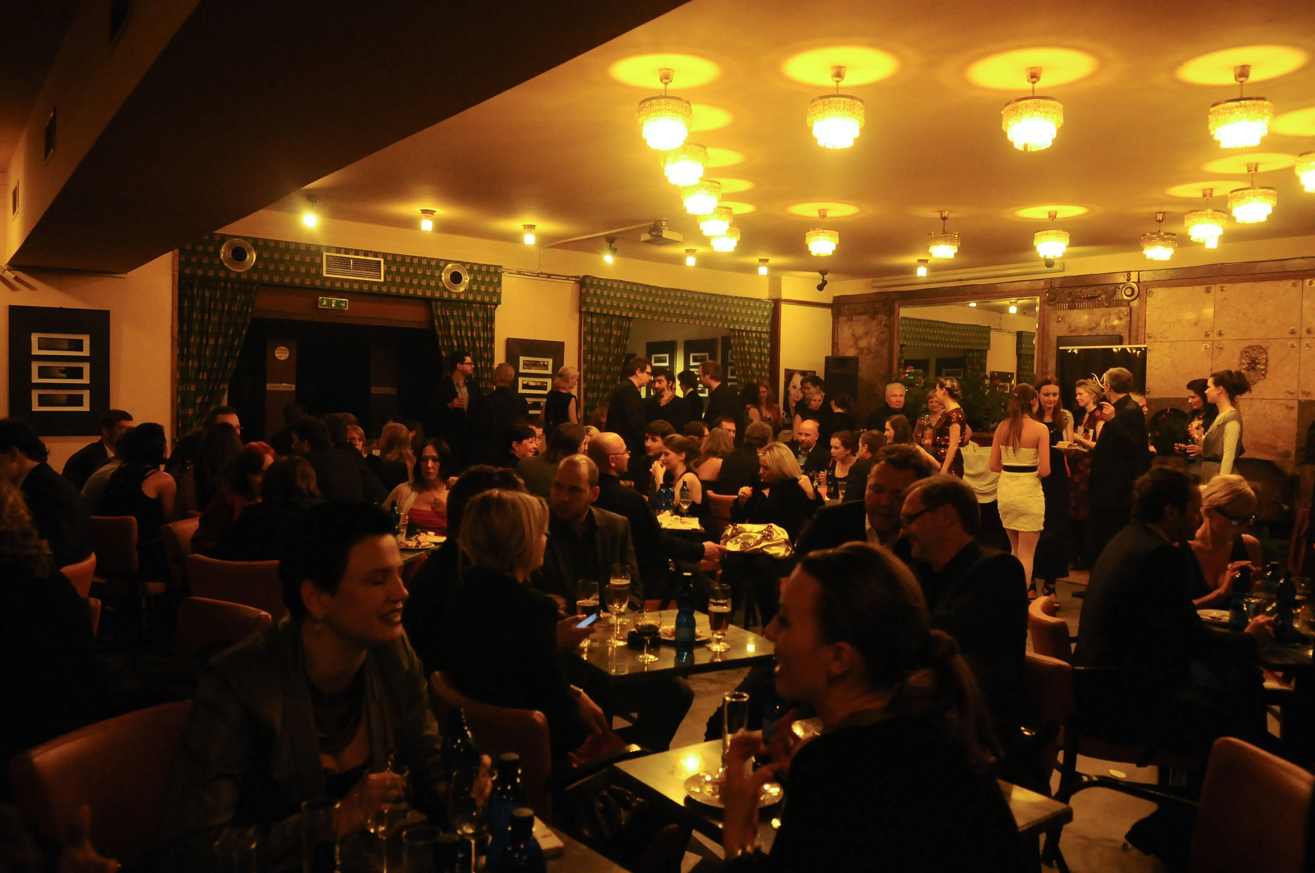 Legendární Kino Lucerna mění provozovatele. Noblesa ale zůstává ...