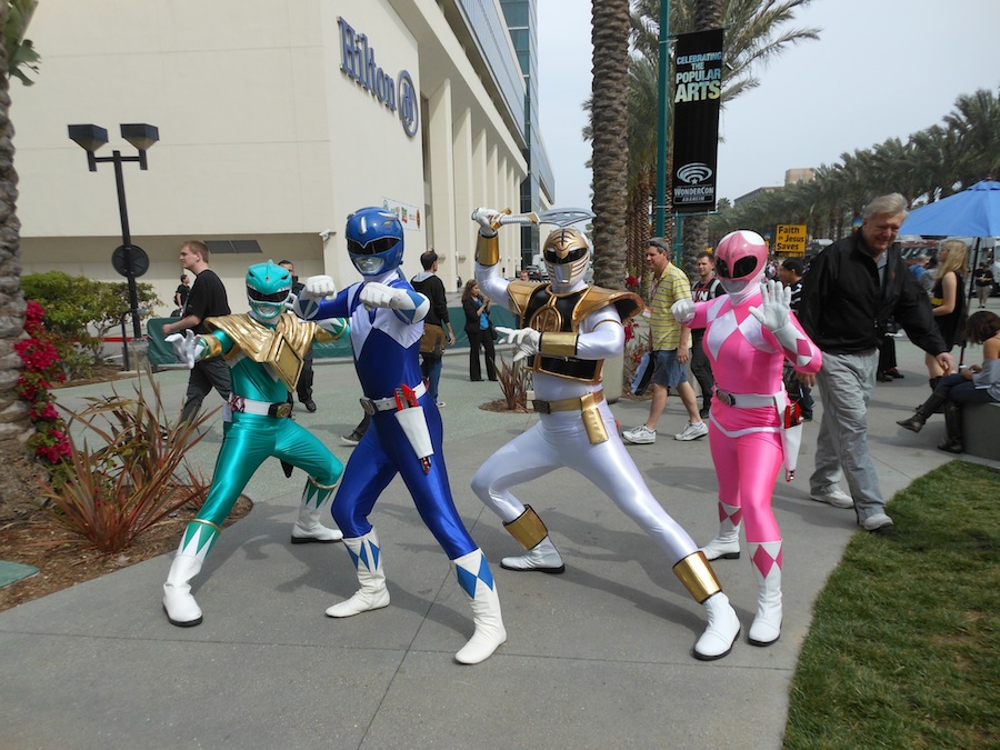 WonderCon 2013: Obří fotogalerie fanoušků v kostýmech (Frodo, Spider ...