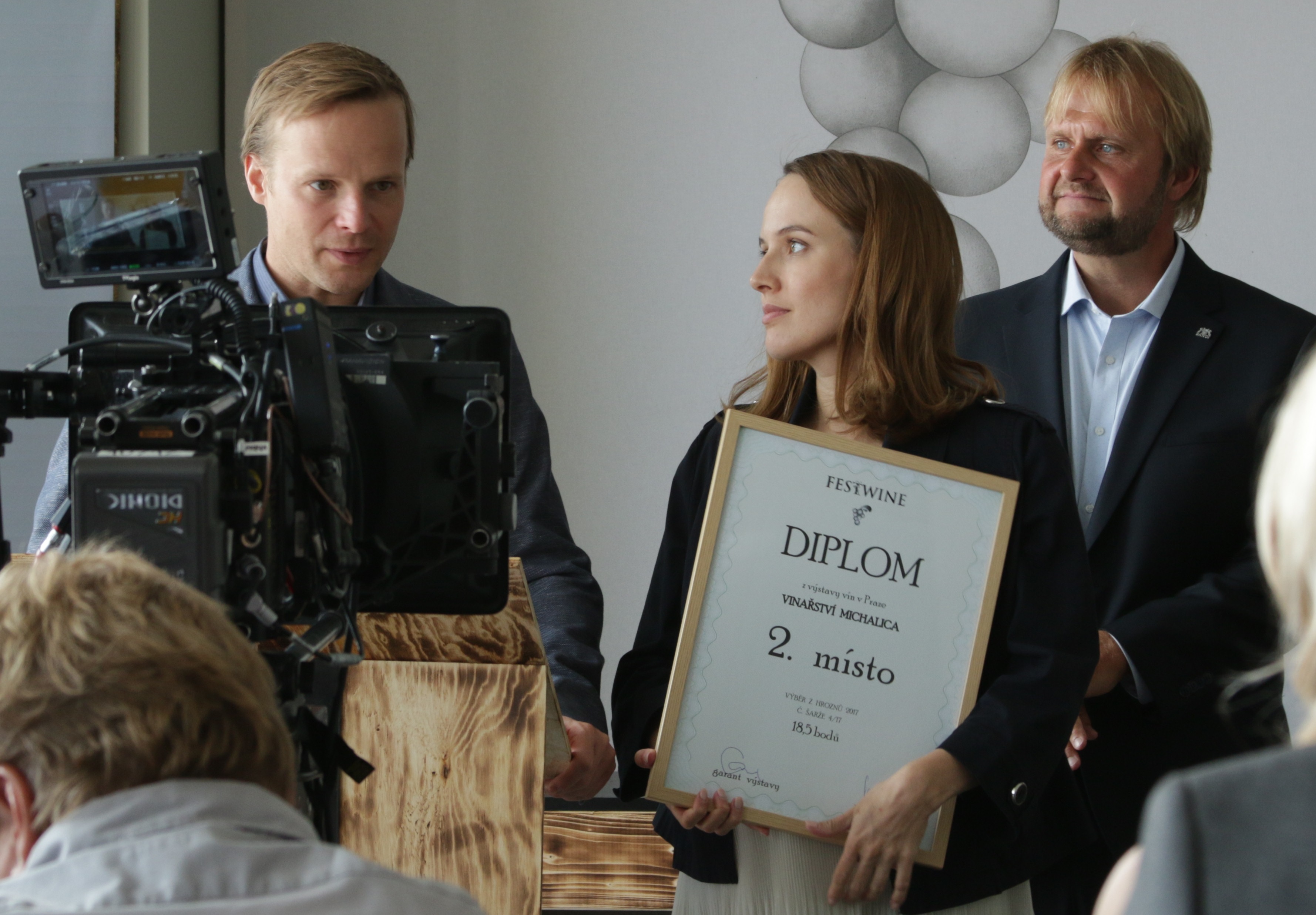 3Bobule: Tereza Voříšková a Kryštof Hádek úspěšnými vinaři | Kinobox.cz