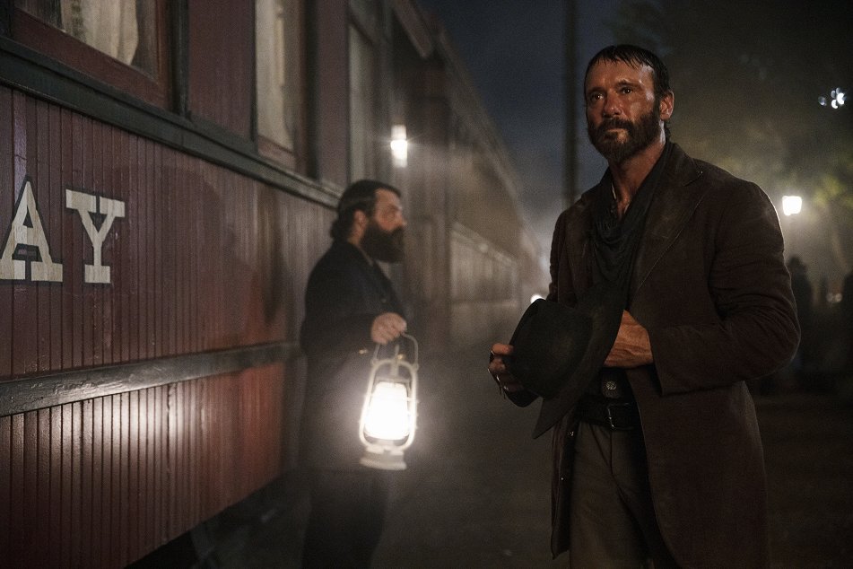 Westernový seriál 1883 naplno ukazuje krásu i krutost Divokého západu ...